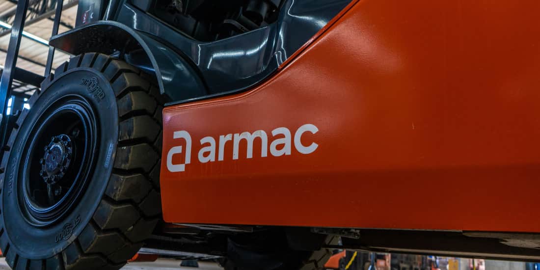 Manutenção: como conservar as rodas de empilhadeiras? - Armac