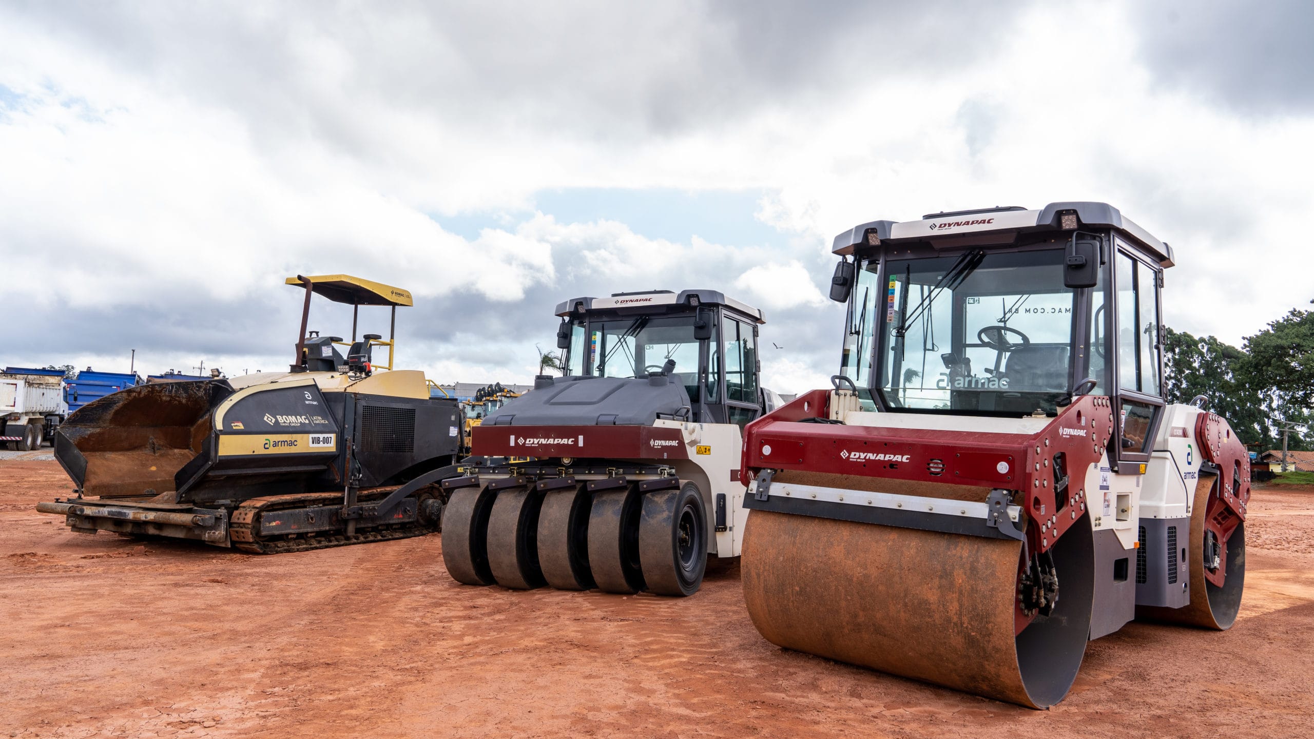 Armac investe mais de R$ 50 milhões em rolos da Dynapac - Armac