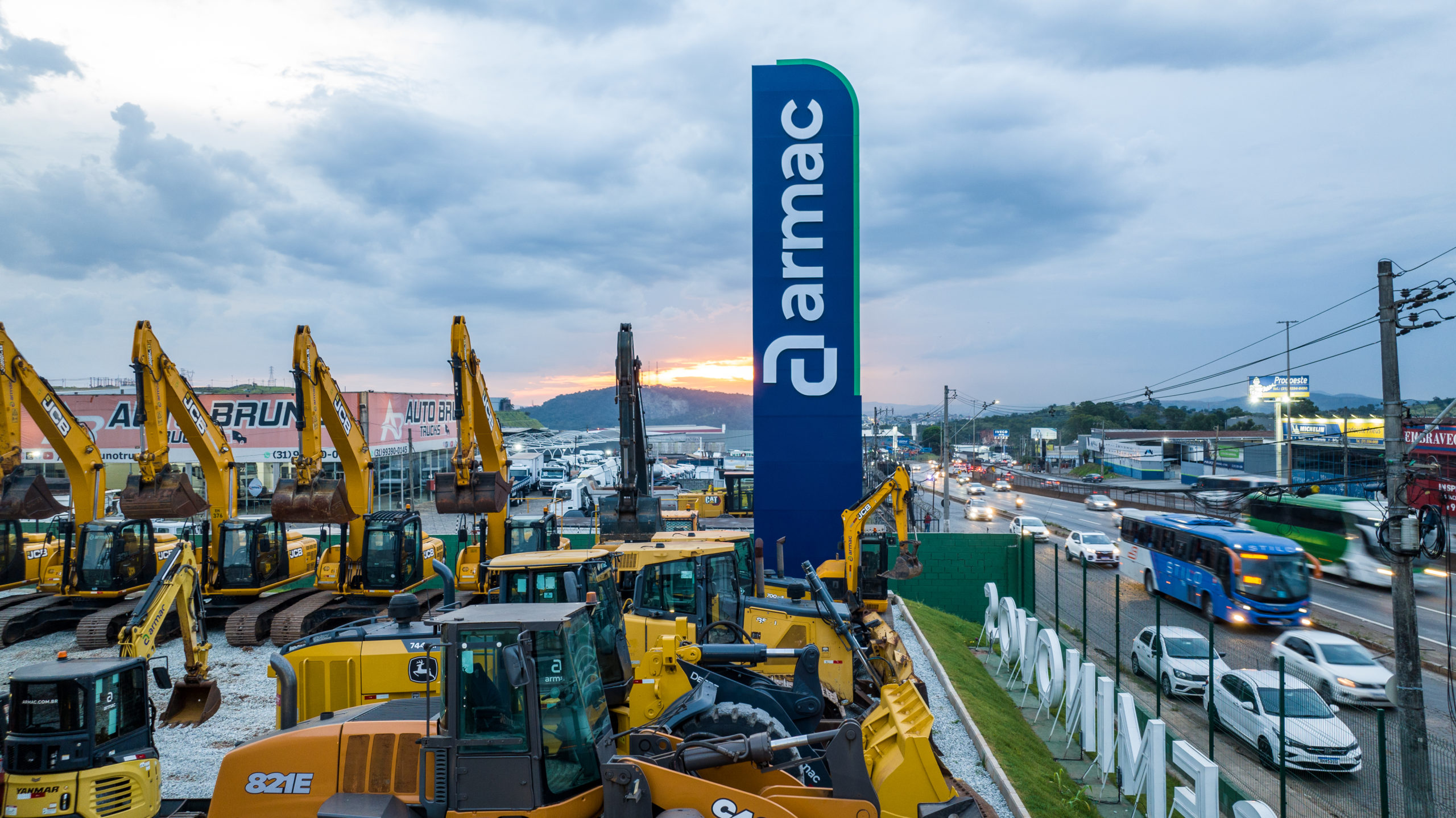 Armac inaugura loja de seminovos em Betim e expande atuação - Armac